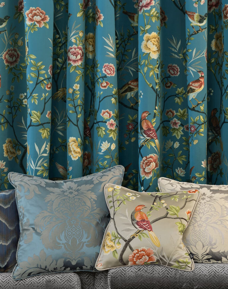 Textiles - Thomas Lavin