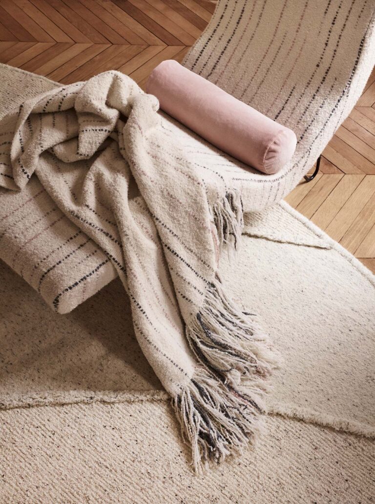 Rosemary Hallgarten - Thomas Lavin